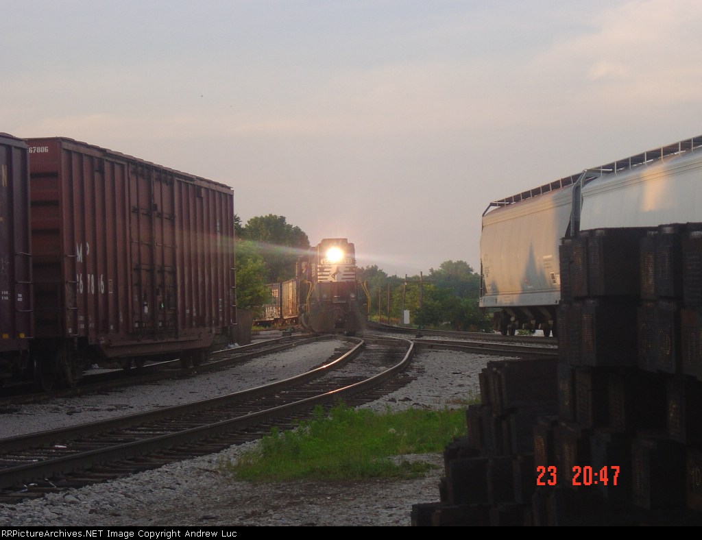 NS 6083 B31 lights on but nobodys moving